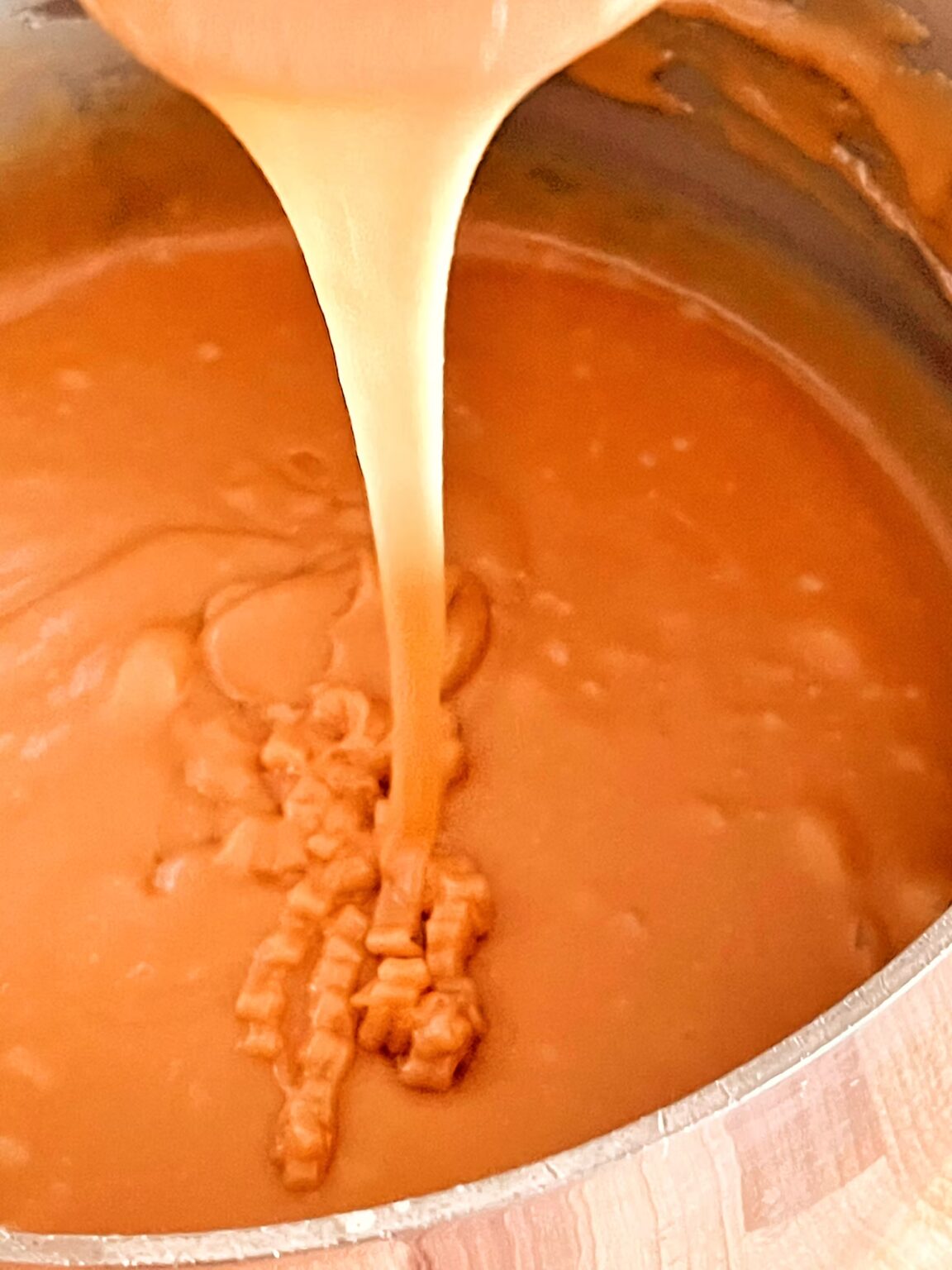 Southern Caramel Icing - Eat Splendid